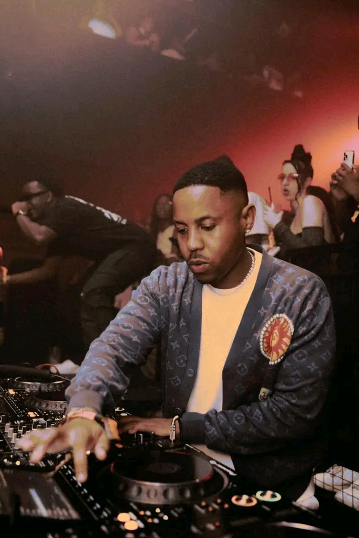 Felo Le Tee Biography, Profile, Age, Songs - KingMinds