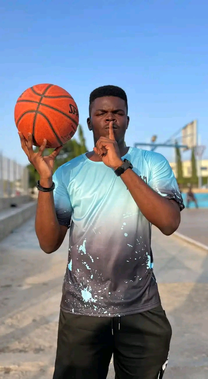 Mayor Frosh BBNaija Biography, Profile, Age, Education, Early Life ...